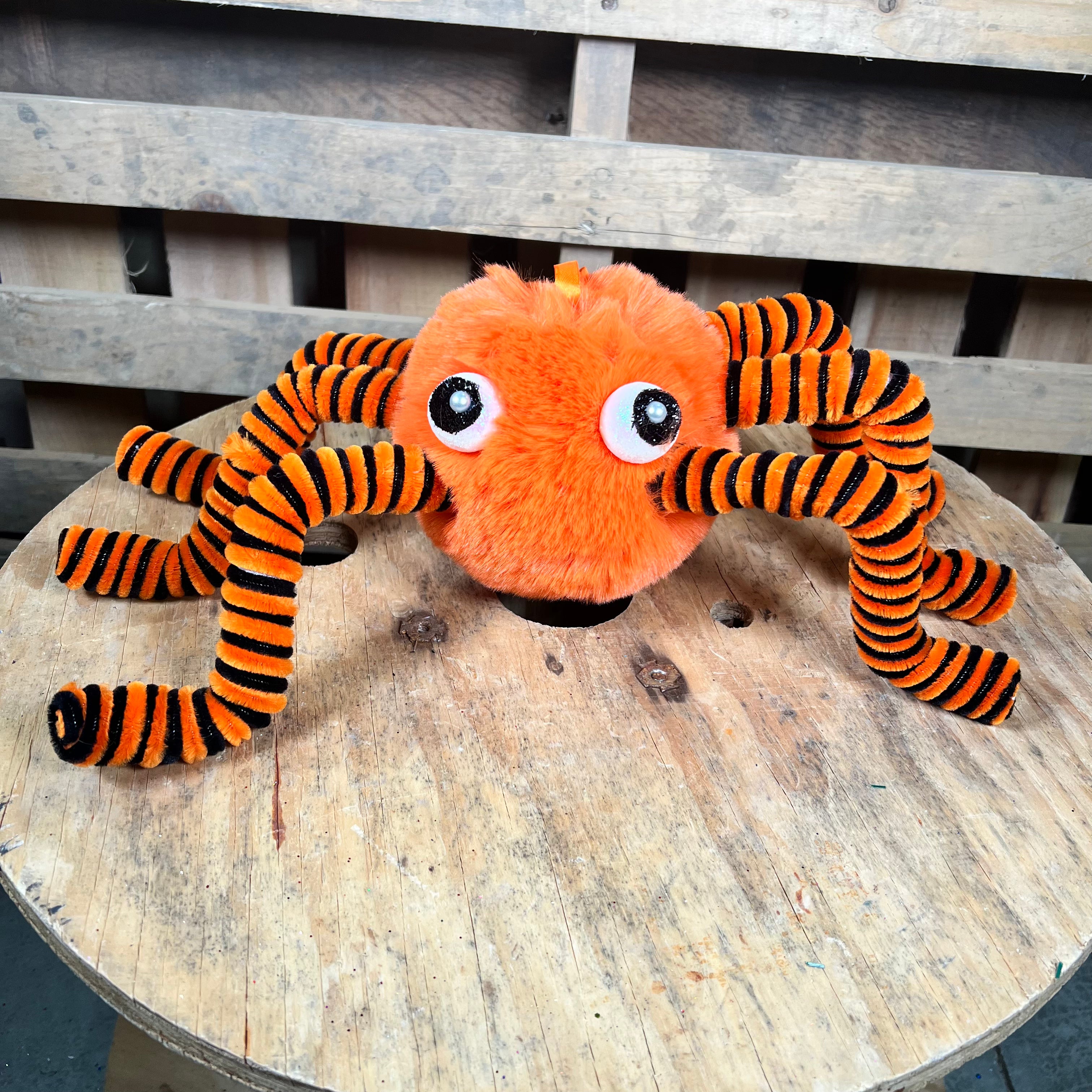 15 inch fur spider- 56968OR – MB Crafts